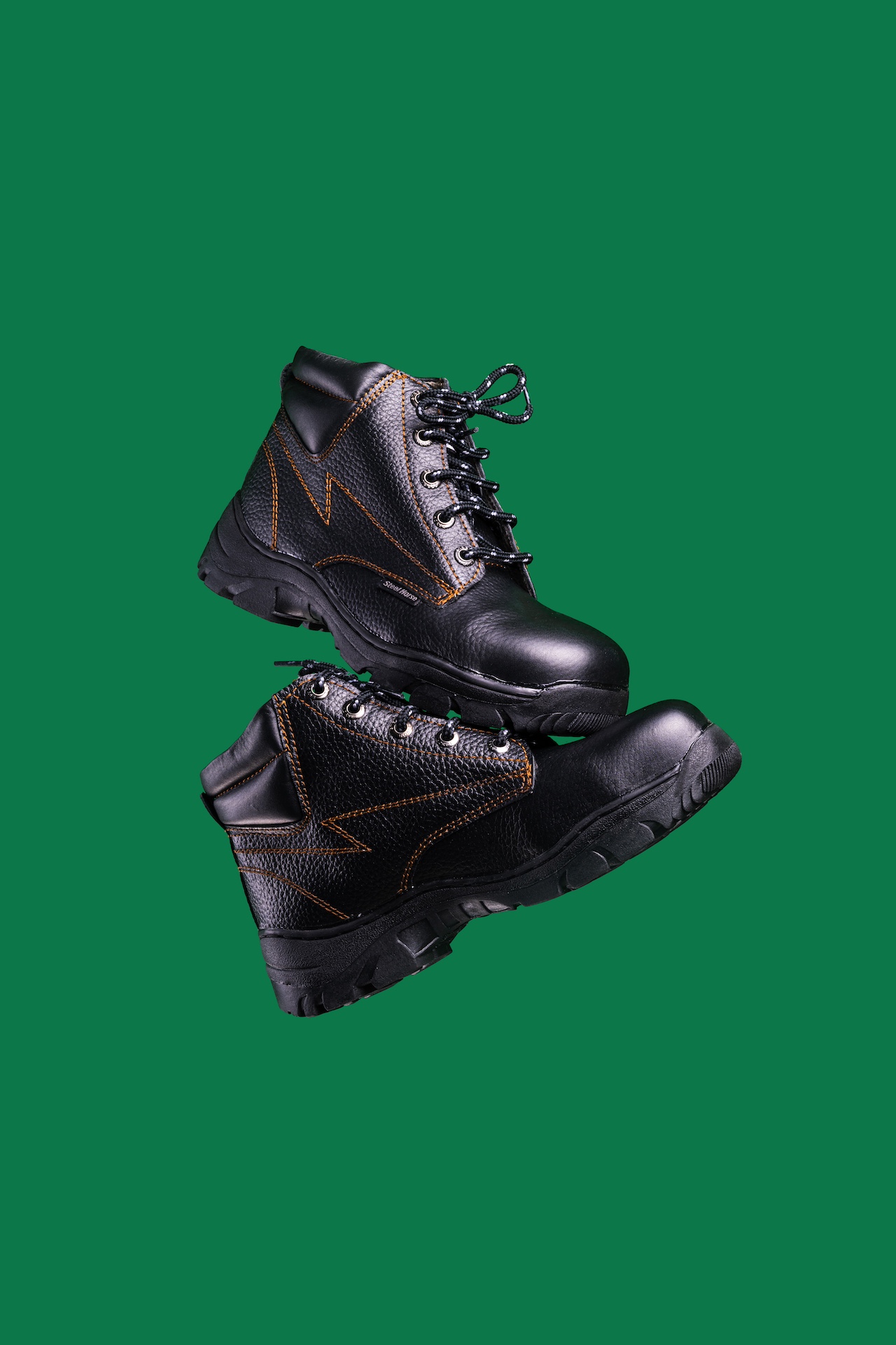Pilihan Sepatu Safety Terbaik untuk Setiap Kebutuhan Kerja Anda